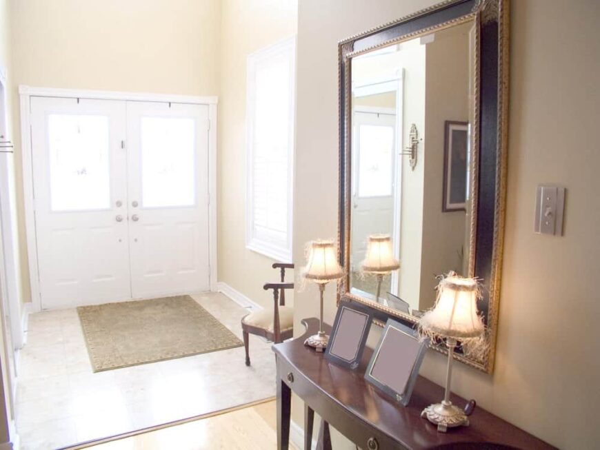 50 Small Foyer Ideas (Photos)