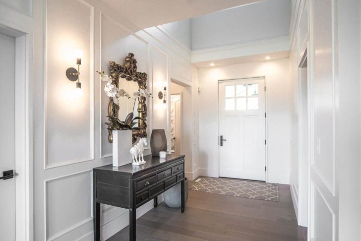 90 Farmhouse Foyer Ideas (Photos) - Home Stratosphere