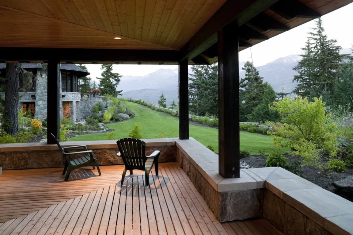 50 Covered Deck Designs and Ideas (Photos) - Home Stratosphere