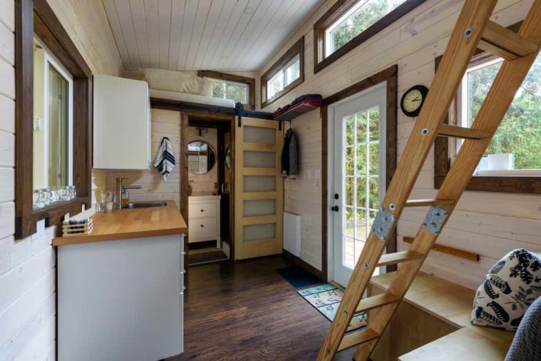 30 Amazing Tiny Houses - Exterior & Interior Ideas (Photos)
