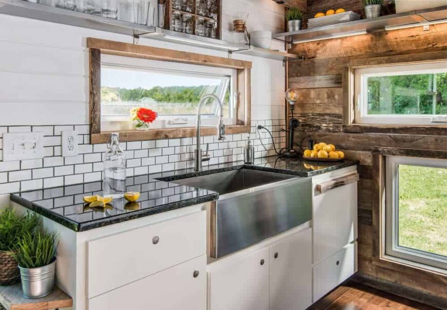 Transformer-Like Uber Space Efficient Tiny Home (with Stunning Design ...
