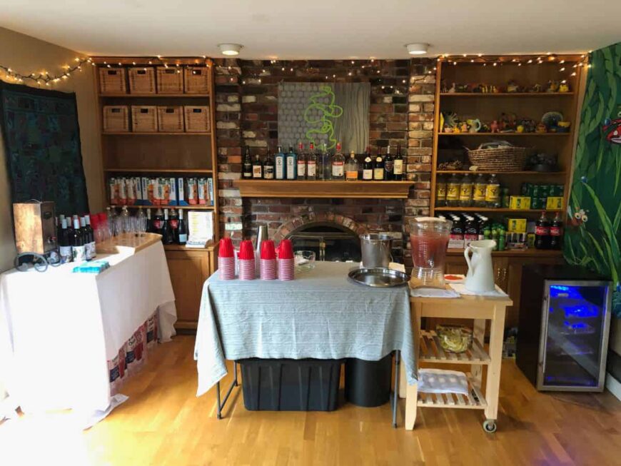 How to Plan and Throw a Great House Party (Timeline & Checklist)