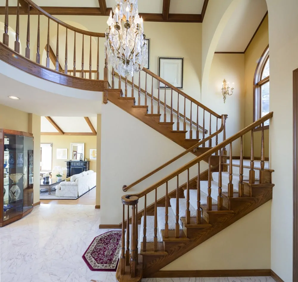 45 Half-Turn Staircase Ideas (Photos)
