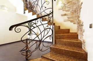 40 Three-Quarter Turn Staircase (Photos)