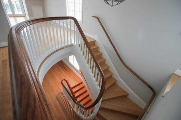 20 180 Degree Turn Staircase Ideas (Photos)