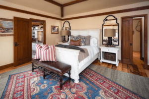 50 Spanish-Style Primary Bedroom Ideas (Photos) - Home Stratosphere