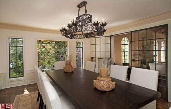 52 Spanish-Style Dining Room Ideas (Photos) – Home Stratosphere
