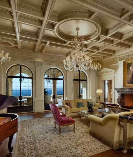 19 Living Rooms with Chandelier Lighting Ideas Where the Sky's the Limit