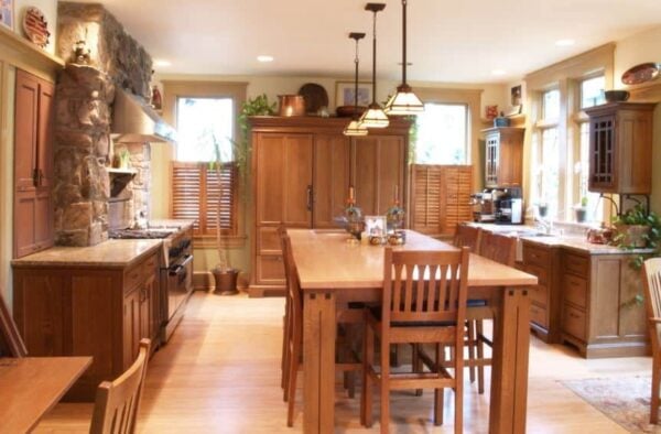 25 Trending Craftsman-Style Kitchen Ideas that Flirt with Tradition