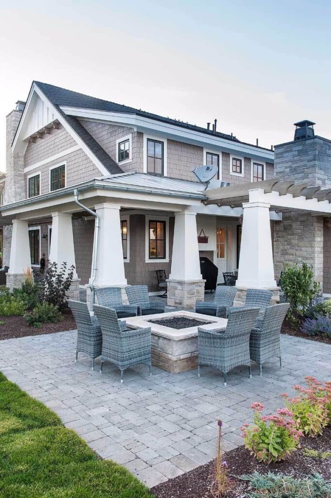 45 Craftsman House Landscaping Ideas (Photos) - Homeporio