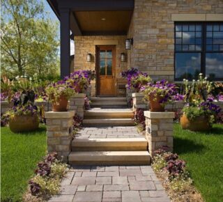 45 Craftsman House Landscaping Ideas (Photos) - Homeporio