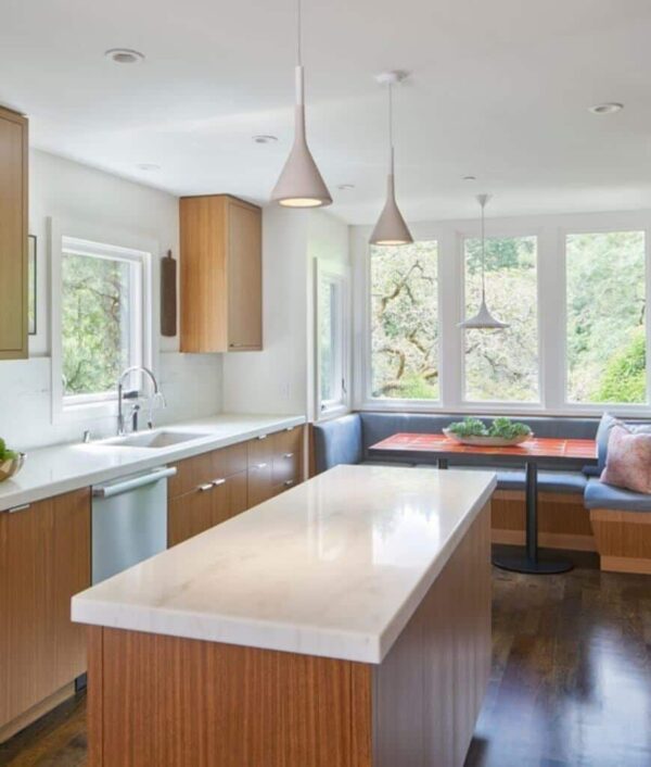 Unveiling the Power of the Kitchen Pendant Light: 23 Trending Kitchen ...