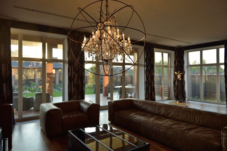 19 Living Rooms with Chandelier Lighting Ideas Where the Sky's the Limit