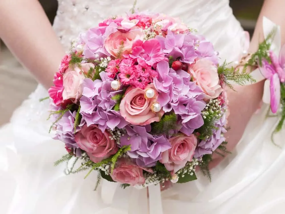 Circular Shaped Flower Arrangement