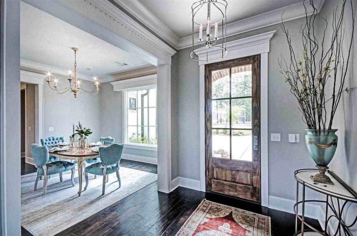 50 Traditional Style Foyer Ideas (Photos)