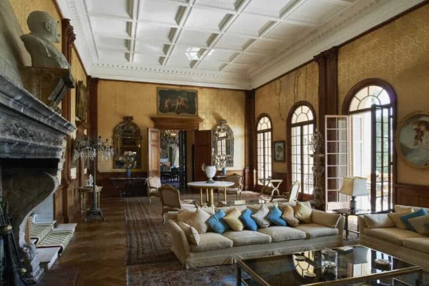 25 Celebrity Living Rooms Showcase Wide Range of Design Ideas – Home ...
