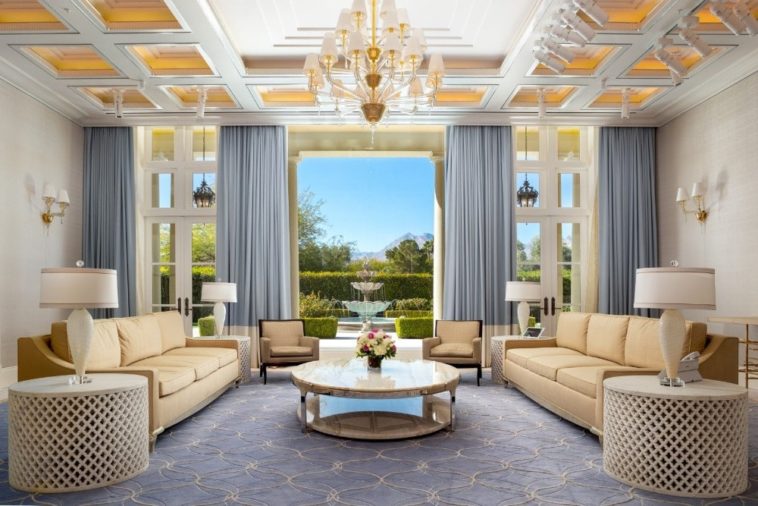 25 Celebrity Living Rooms Showcase Wide Range of Design Ideas