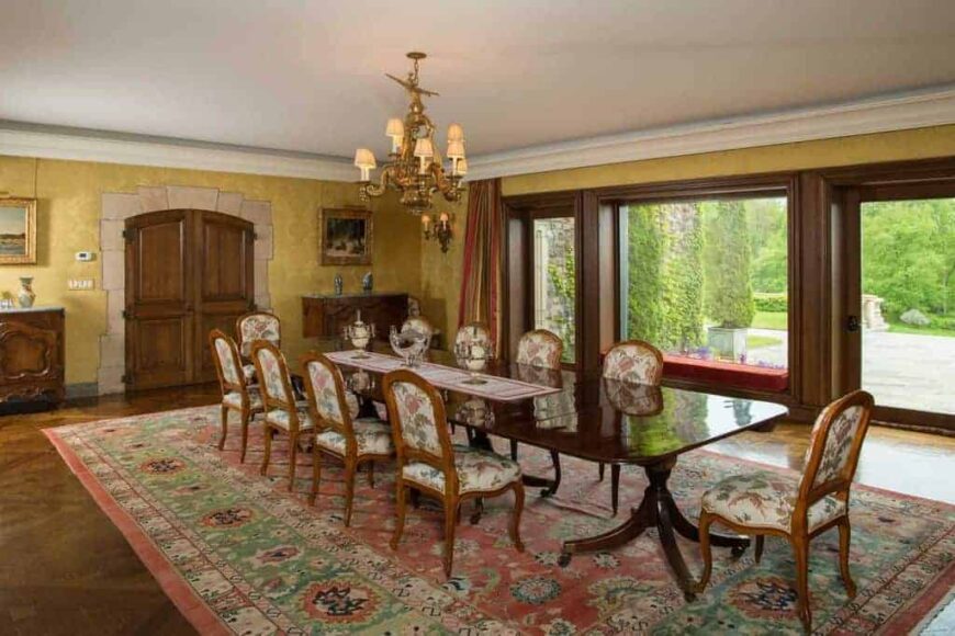 60 Victorian-Style Dining Room Ideas (Photos) – Home Stratosphere