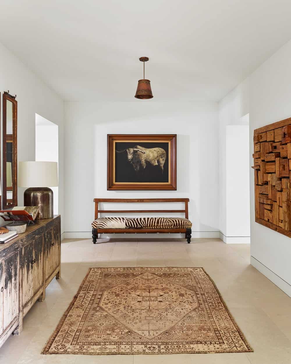 40 Rustic Style Foyer Ideas (Photos) - Home Stratosphere