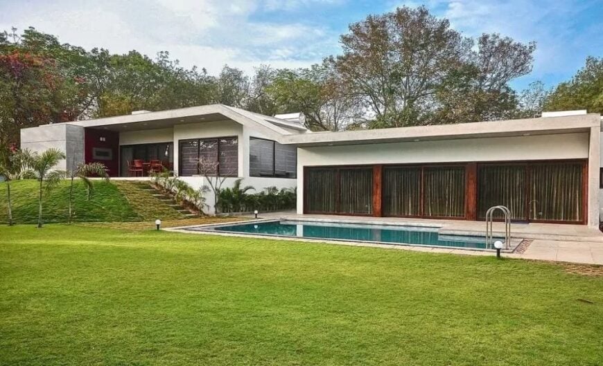 41 Asian Style Homes – Exterior and Interior Examples & Ideas (Photos)