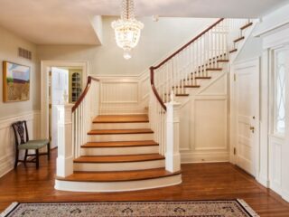 50 Quarter-Turn Staircase Ideas (Photos)
