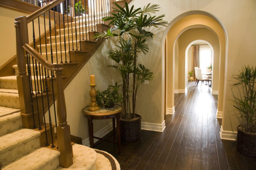 50 Quarter-Turn Staircase Ideas (Photos) – Home Stratosphere