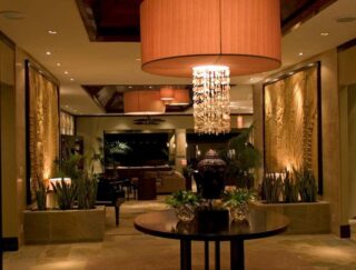 15 Terrific Tropical Style Foyer Inspirations – Home Stratosphere