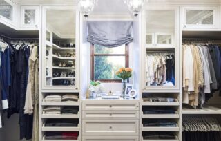 40 Incredible Walk-In Wardrobes for Women (Photos) – Home Stratosphere