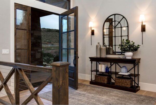 15 Country Style Foyer Ideas – Home Stratosphere