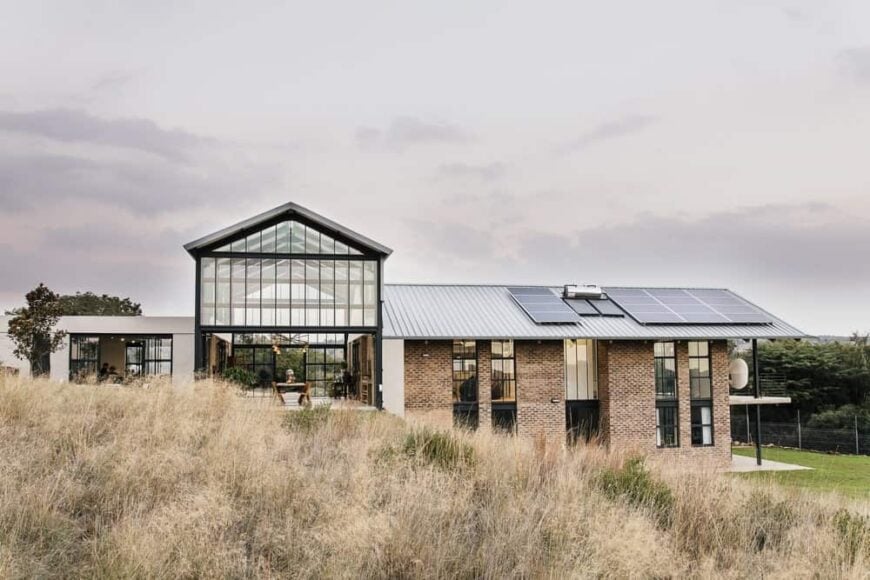 37 Examples of Attractive Large Houses (Photos) – Home Stratosphere
