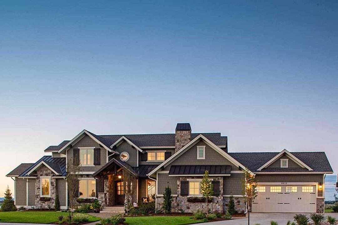 5 Bedroom Two-Story Traditional Home with Craftsman Appeal (Floor Plan)