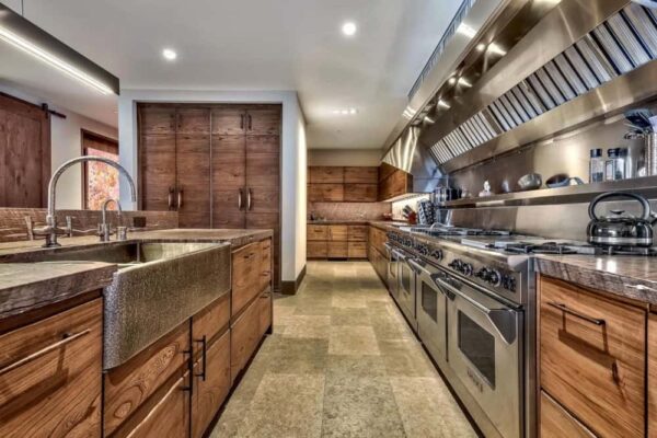 Bill Harrah’s Mansion in Glenbrook, NV (Listed for $26 Million) – Home ...