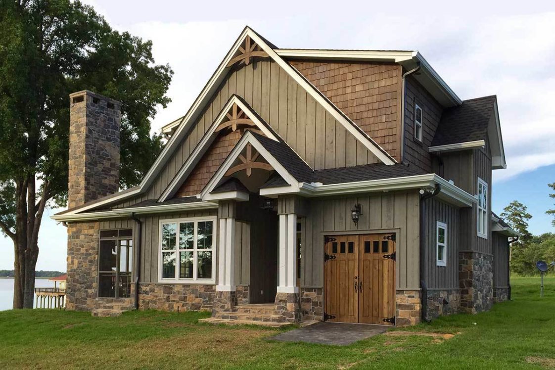 Quaint Rustic 2-Story Lakeside Cottage (3-Bedroom Floor Plan)