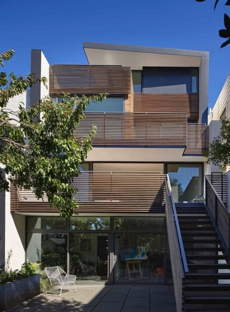 House on Hillside by Terry & Terry Architecture – Home Stratosphere