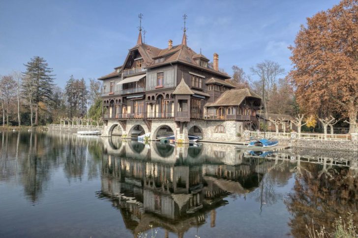 Richard Freeland's Mansion in Fort Wayne, IN (Listed for $30 Million)