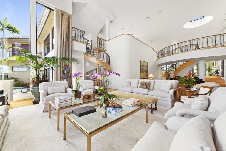 Living Rooms - Home Stratosphere