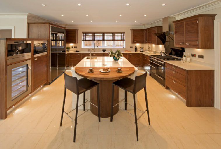 46 Kitchen Islands with Built-In Tables (Photos)