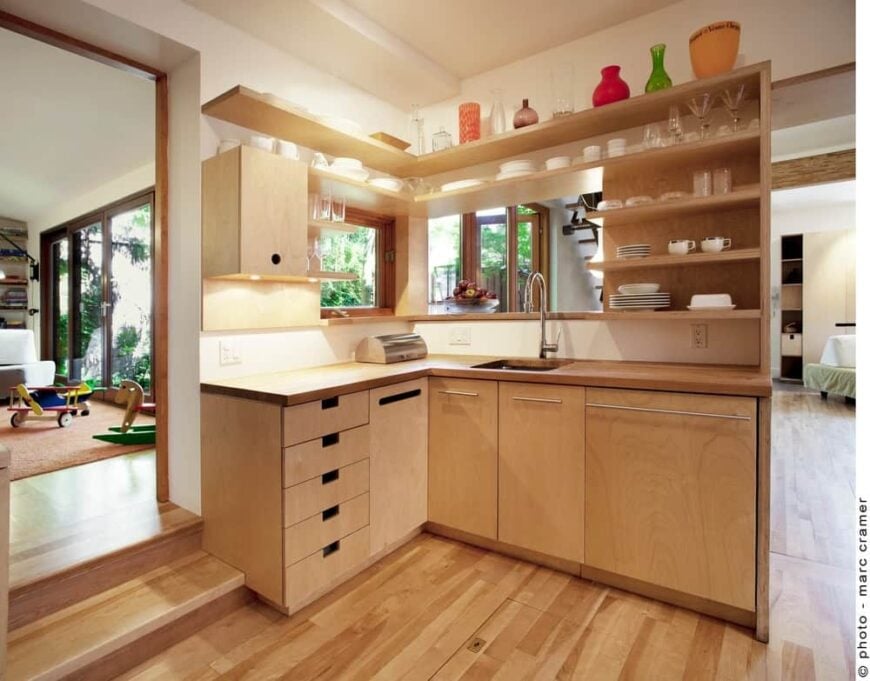 15 Kitchens With Floating Shelves