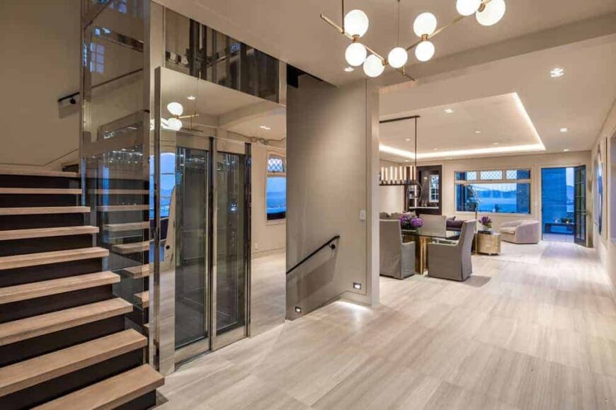 34 Mansion Foyer Designs (Photos) – Home Stratosphere