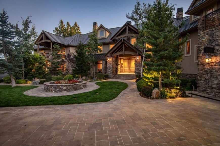 What Kind of House Does a $180 Million Lottery Winner Build? – Home ...