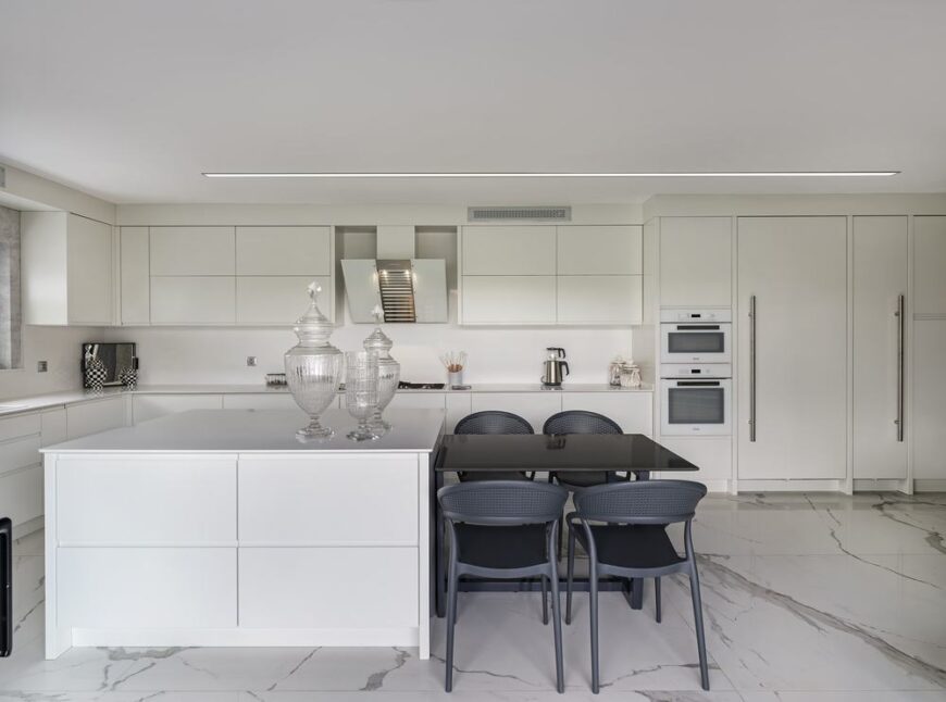 46 Kitchen Islands with Built-In Tables (Photos) – Home Stratosphere