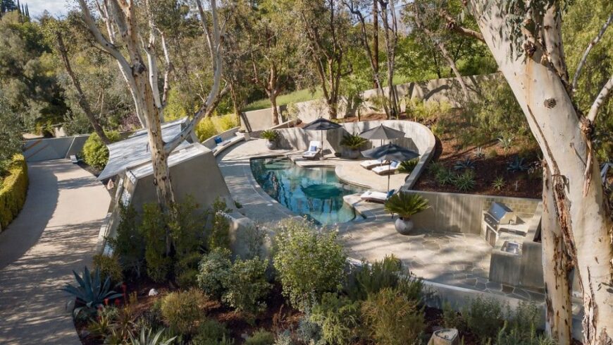 Harry Gesner’s Triangle House in Tarzana, CA (Listed for $3.9 million ...