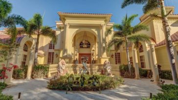 Home Stratosphere - Home Décor & Interior Design Blog