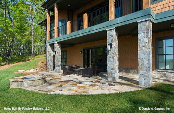 Introducing The Laurelwood Home: 4-Bedroom Rustic Mountain Tuscan ...