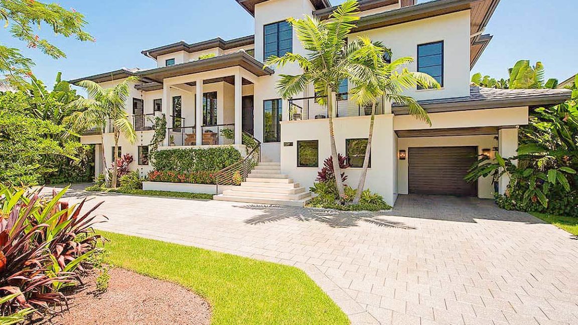 19 Florida-Style House Plans