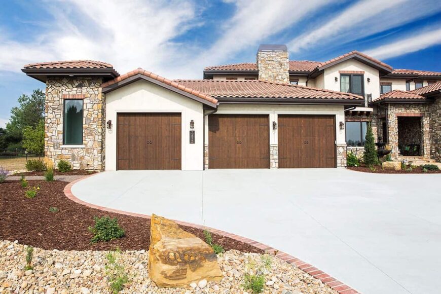 5-Bedroom Two-Story Spanish Home with Main Level Primary Suite (Floor Plan)