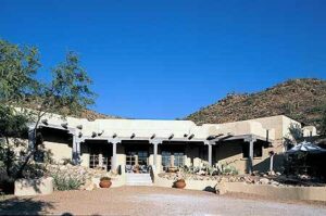 20 Adobe Houses – Home Stratosphere