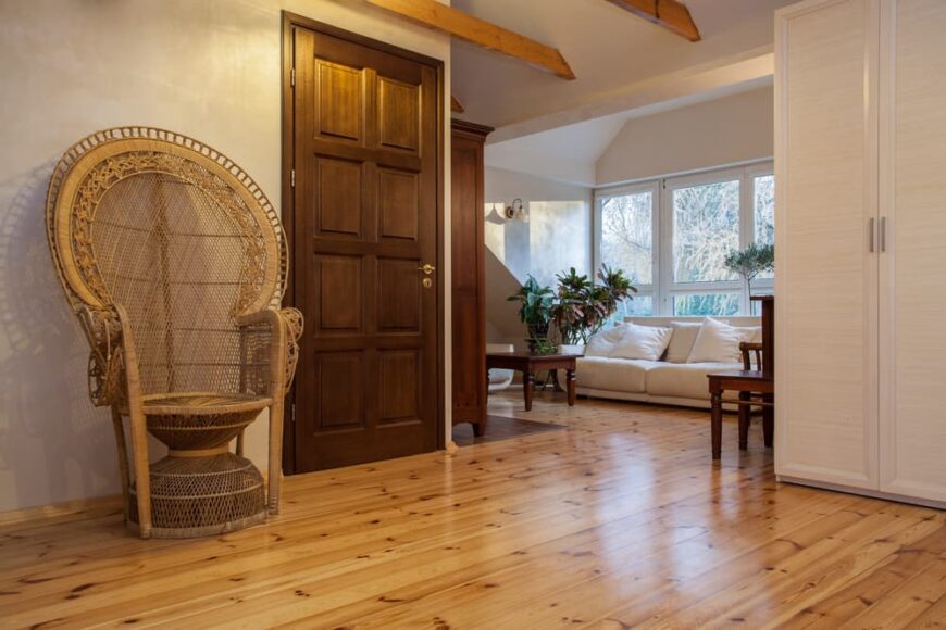 Pine vs Walnut Wood (For Furniture, Flooring, and Cabinets) – Home ...