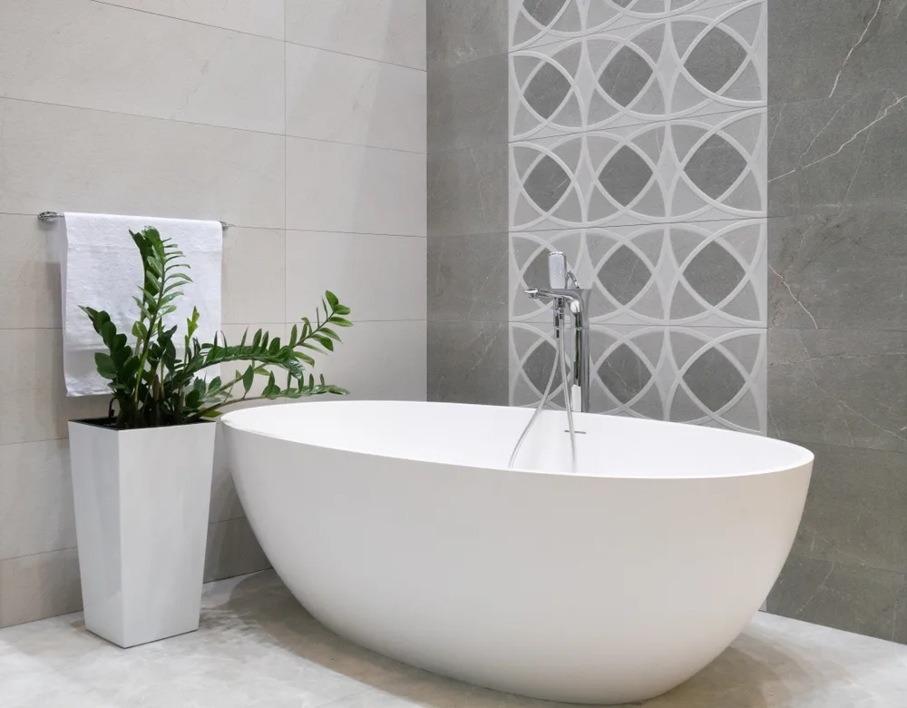 What’s the Best Color for a Bathtub? - Home Stratosphere