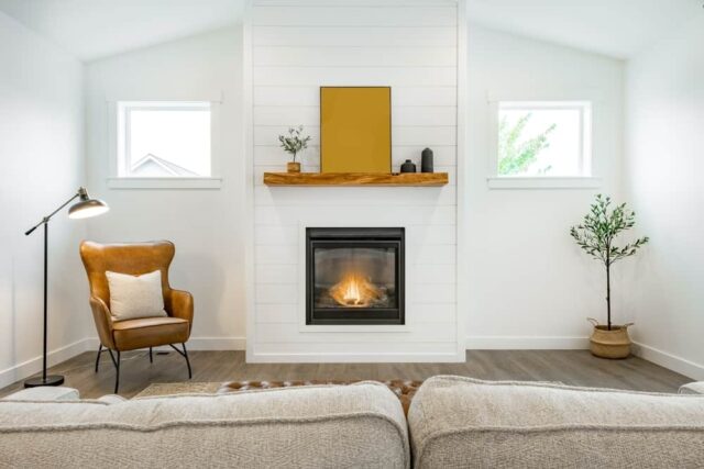 Does a Floating Shelf Above a Fireplace Look Good? - Home Stratosphere